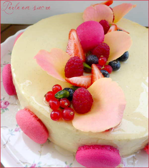 Perle de Pascal Lac (Entremet fruits rouges & vanille) - Perle en sucre